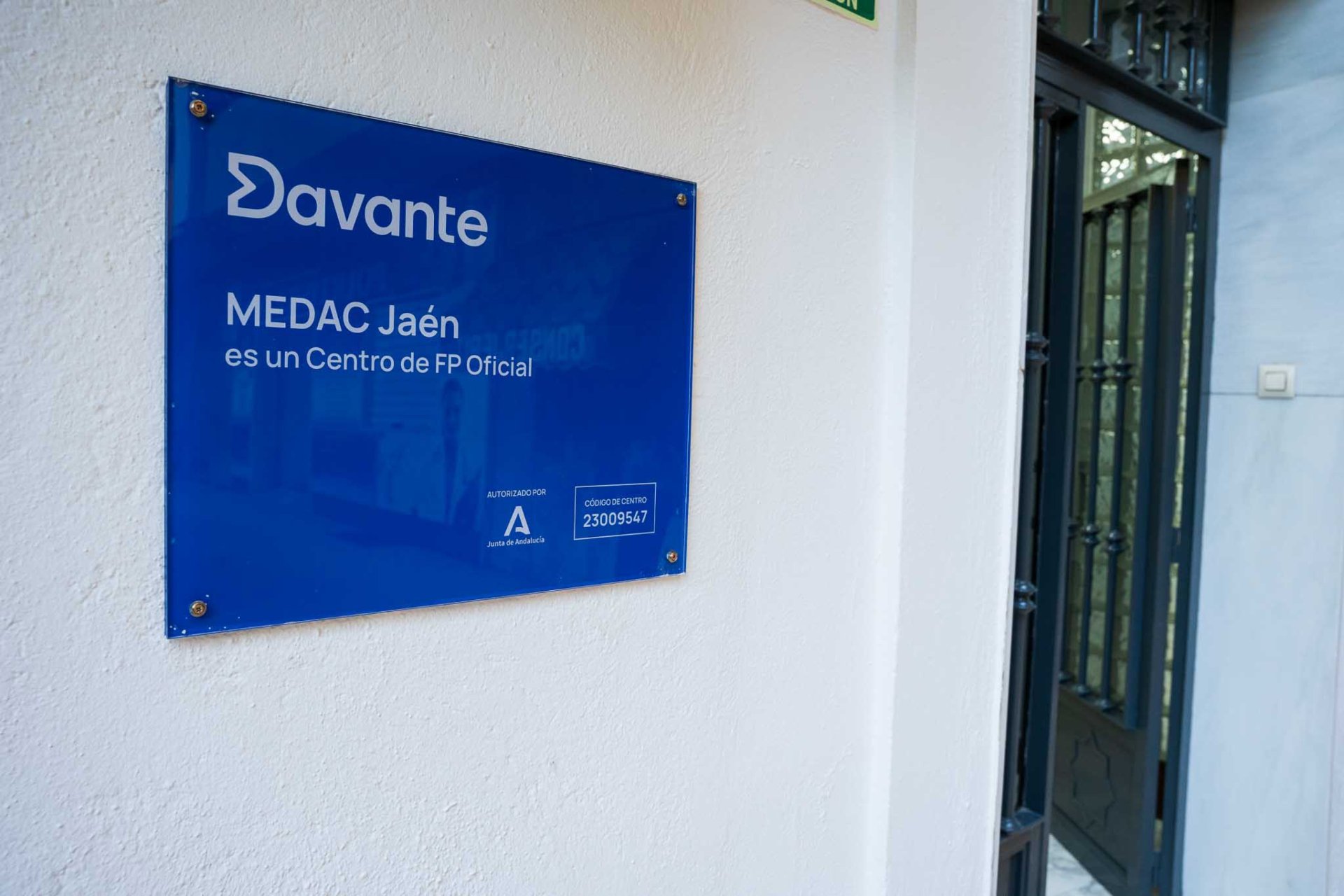MEDAC Jaén 🎯 Centro Oficial de Formación Profesional